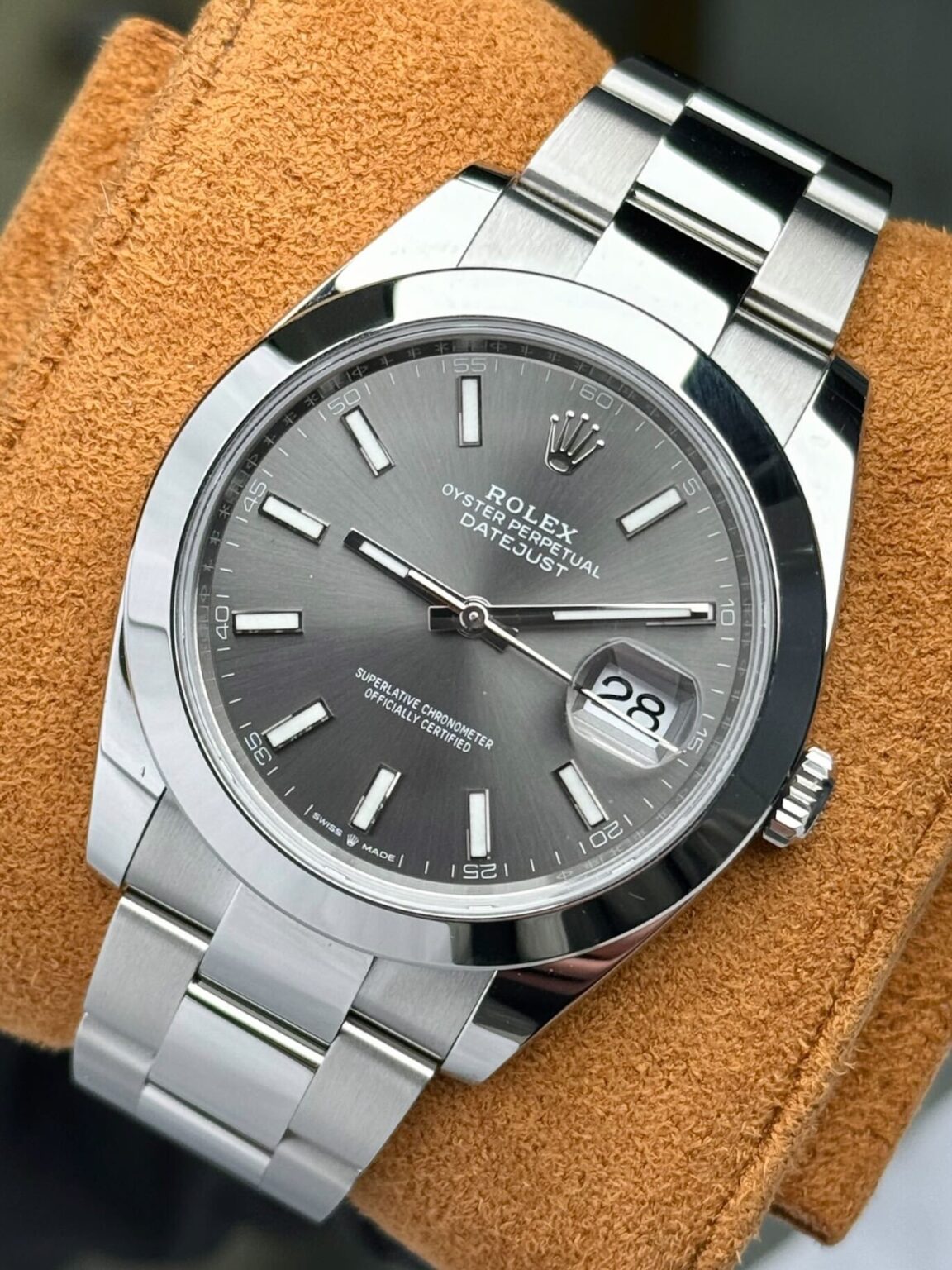 Rolex Datejust 41 Rhodium Index Dial Oyster 126300 (2024 (41mm) - Watch ...