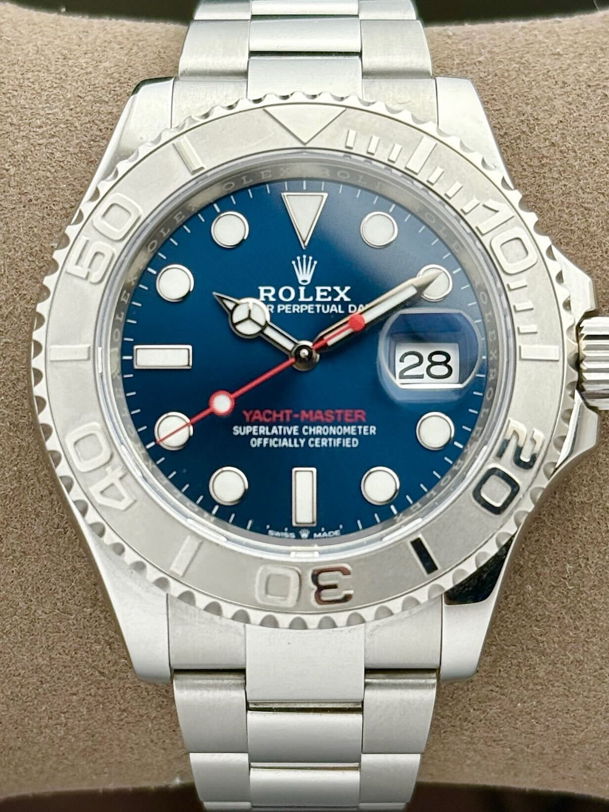 Rolex Yacht-Master 40 Blue Dial Platinum & Steel 126622 (2022 (40mm ...
